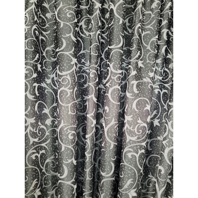 Draperie gri cu carlig